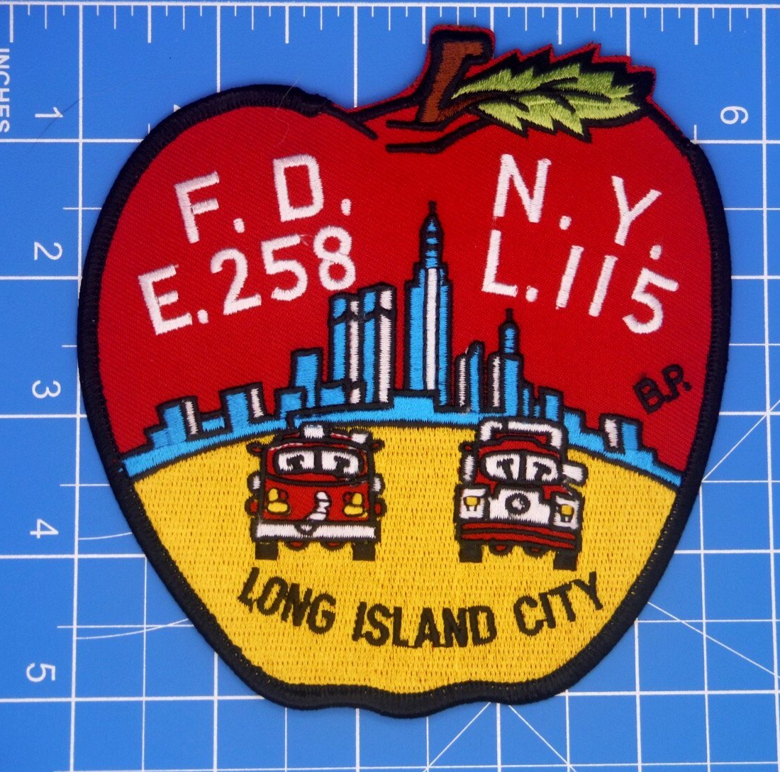 FDNY New York City Fire Department Engine 258 L 115 LI City patch-B