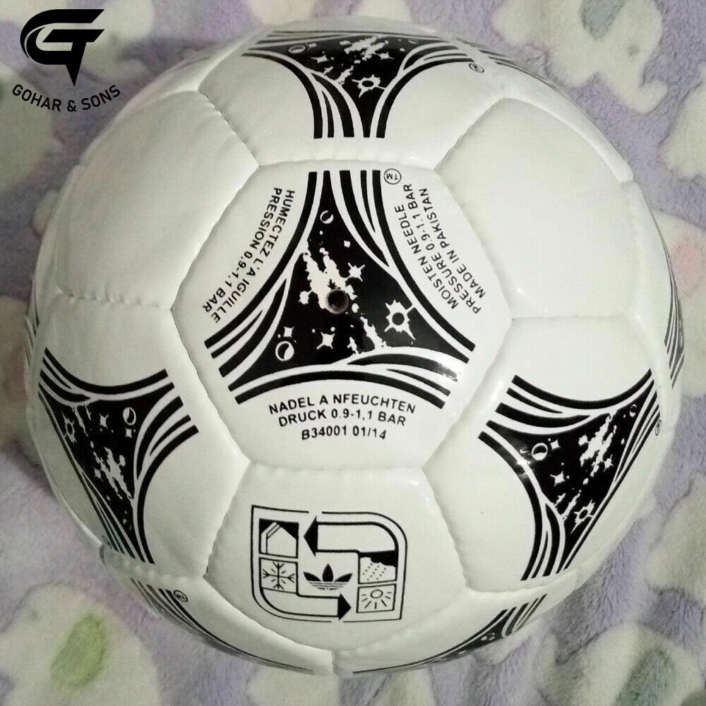 Questra Adidas Balloon Soccer Ball Match Ball 1994 FIFA World Cup Ball