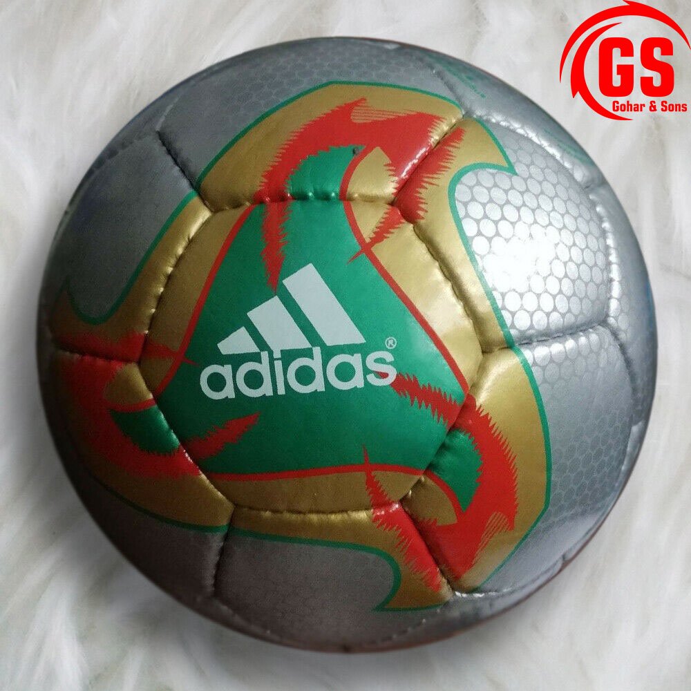 FEVERNOVA SILVER ADIDAS MATCH BALL FIFA WORLD CUP 2002 SOCCER BALL