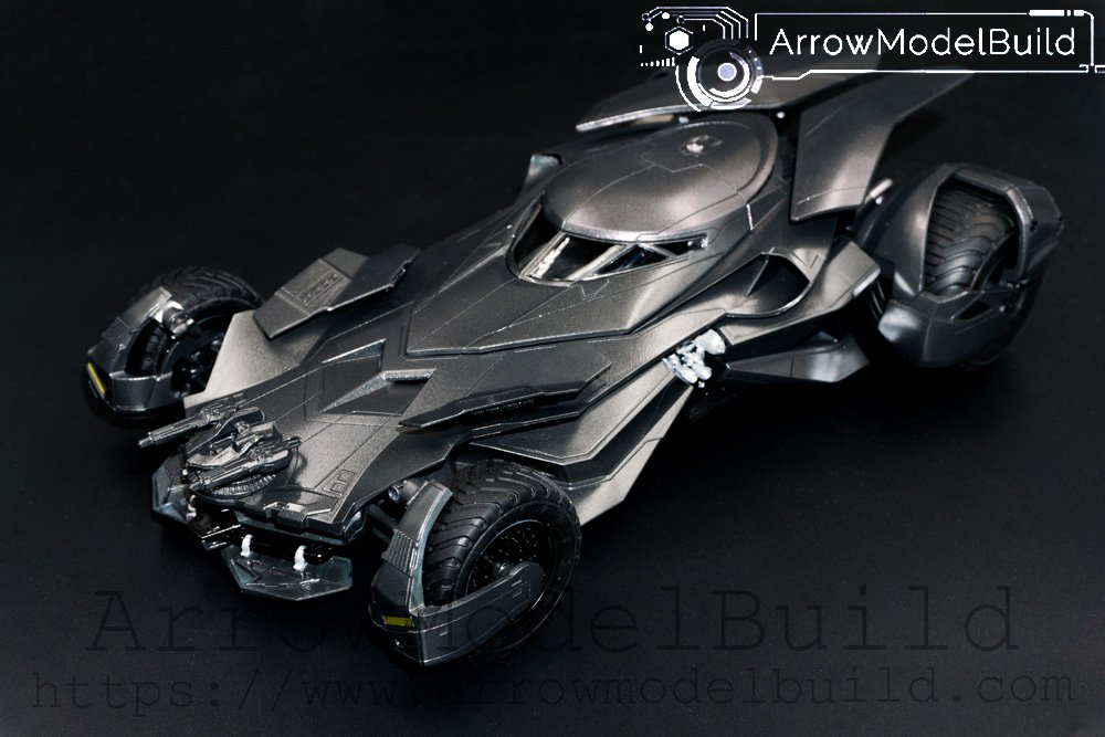 ArrowModelBuild "Superman vs. Batman" Batmobile Built & Painted 1/25 ...