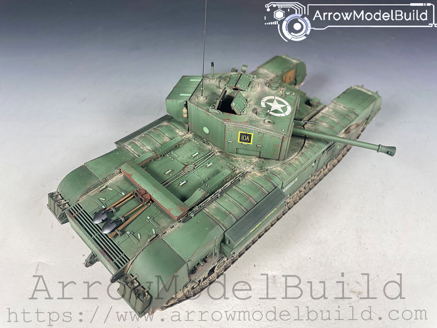 ArrowModelBuild Churchill Heavy Tank Built & Painted 1/35 Model Kit