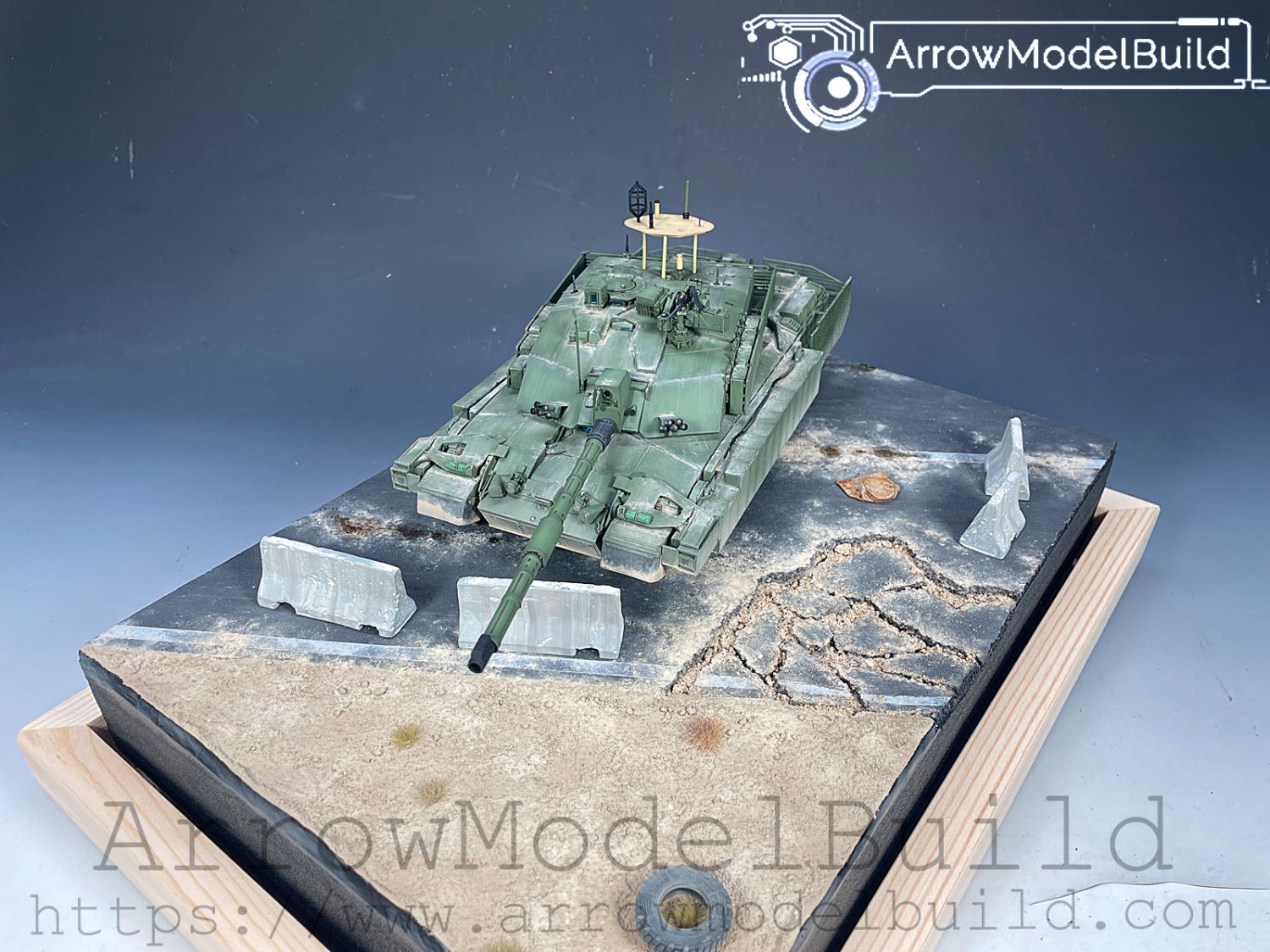 ArrowModelBuild Challenger 2 Tank Scene Built & Painted 1/35 Model Kit