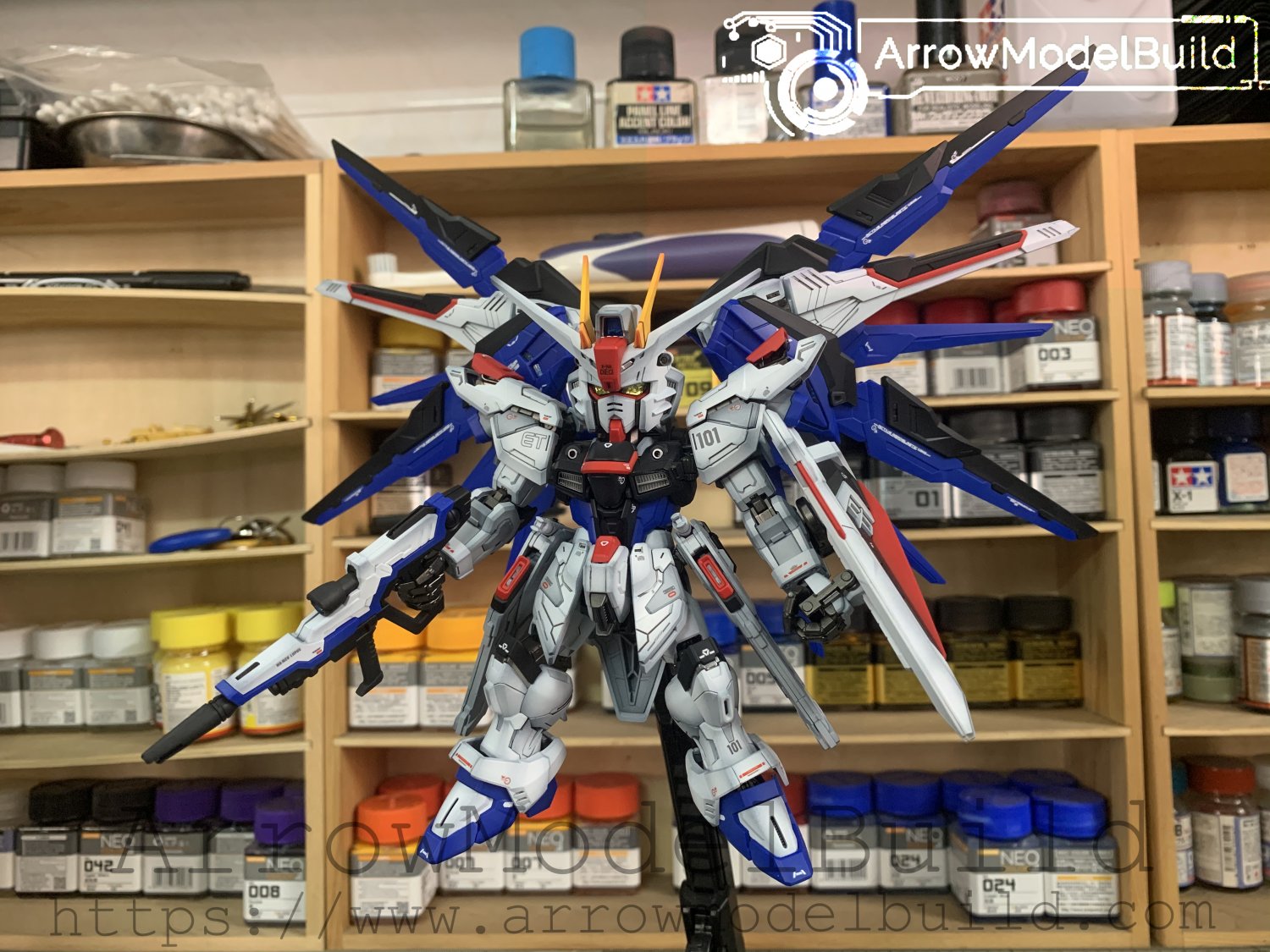 ArrowModelBuild Freedom Gundam Built & Painted SD Model Kit