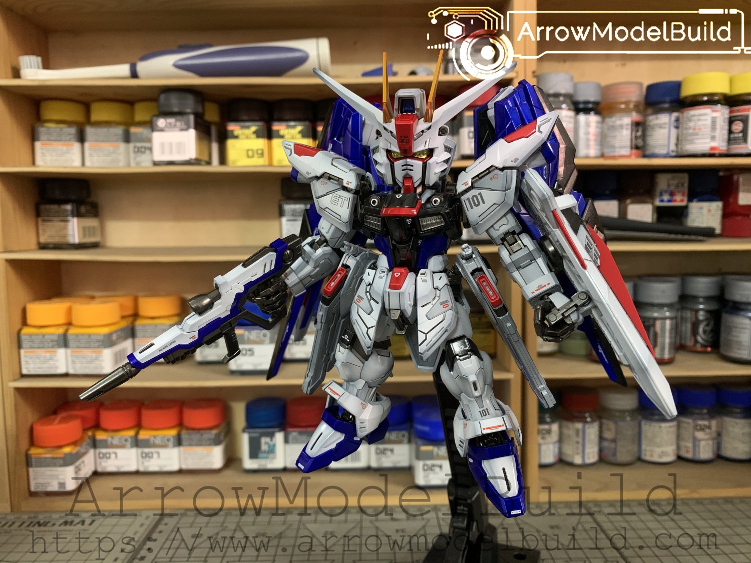 ArrowModelBuild Freedom Gundam (Shadow Effect) Built & Painted SD Model Kit