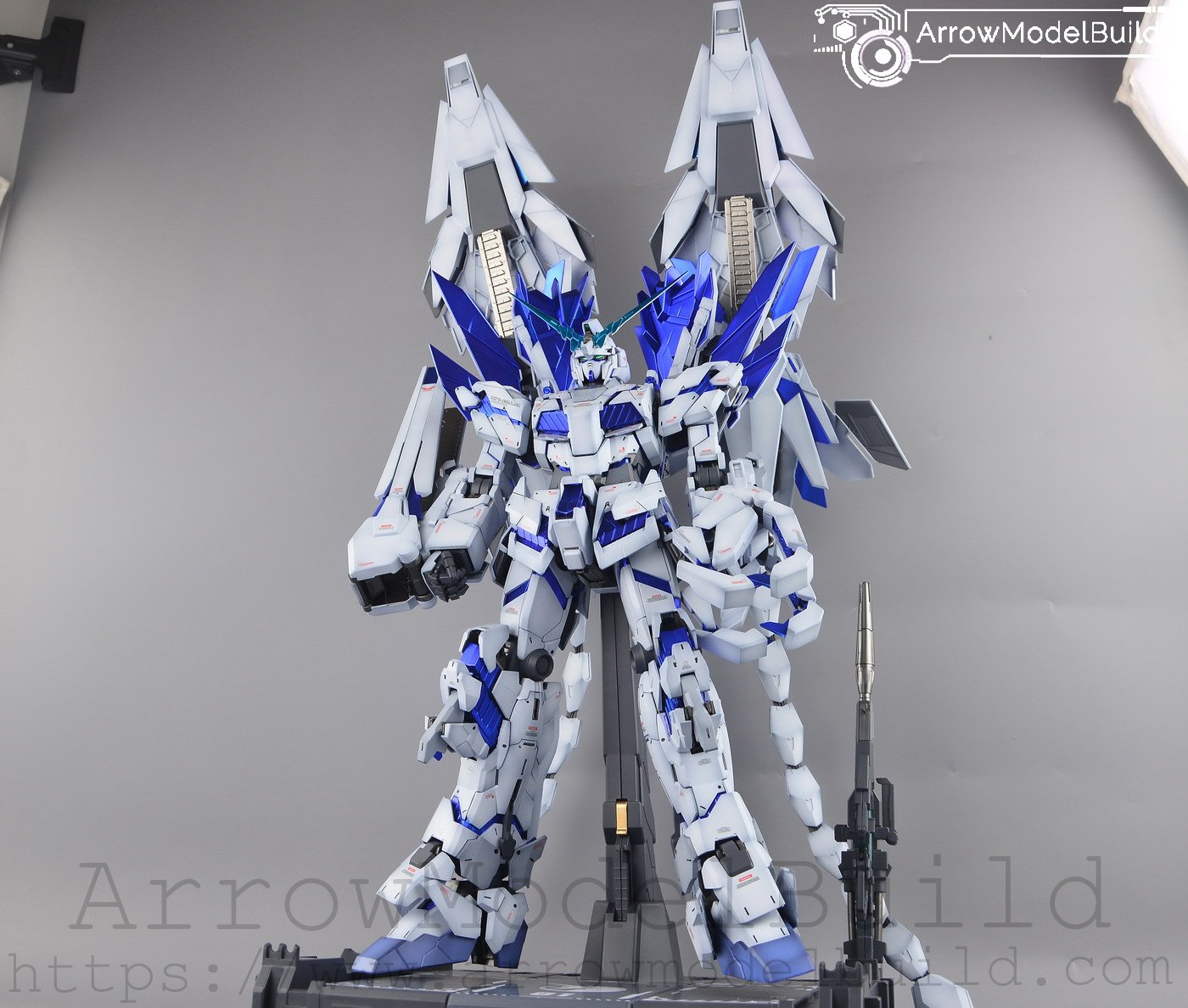 ArrowModelBuild Unicorn Fighter Perfectibility Gundam Built & Painted ...