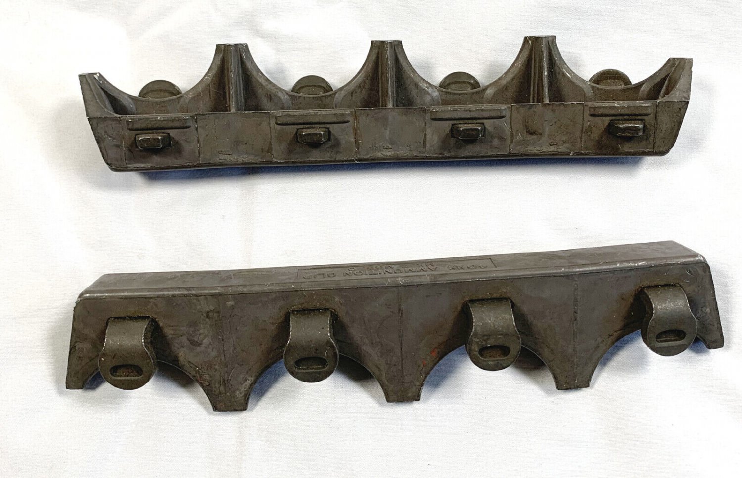 2 WWII 40mm MK.7 Mod 0 Ammunition Clips 4 Round