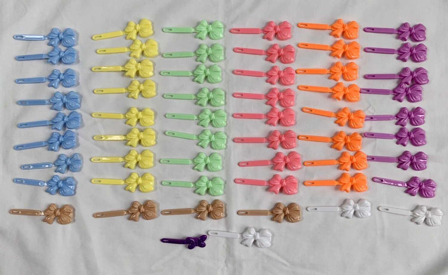 38 Vintage 80s 90s Plastic Colored Barrettes Hair Clips Bows Unused