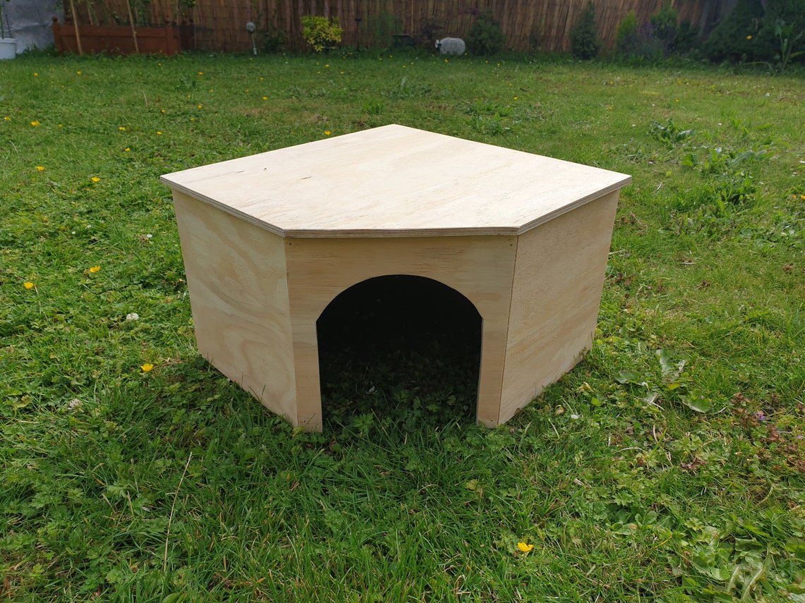 Large corner house WITH BOTTOM shelter for rabbits guinea pigs ...