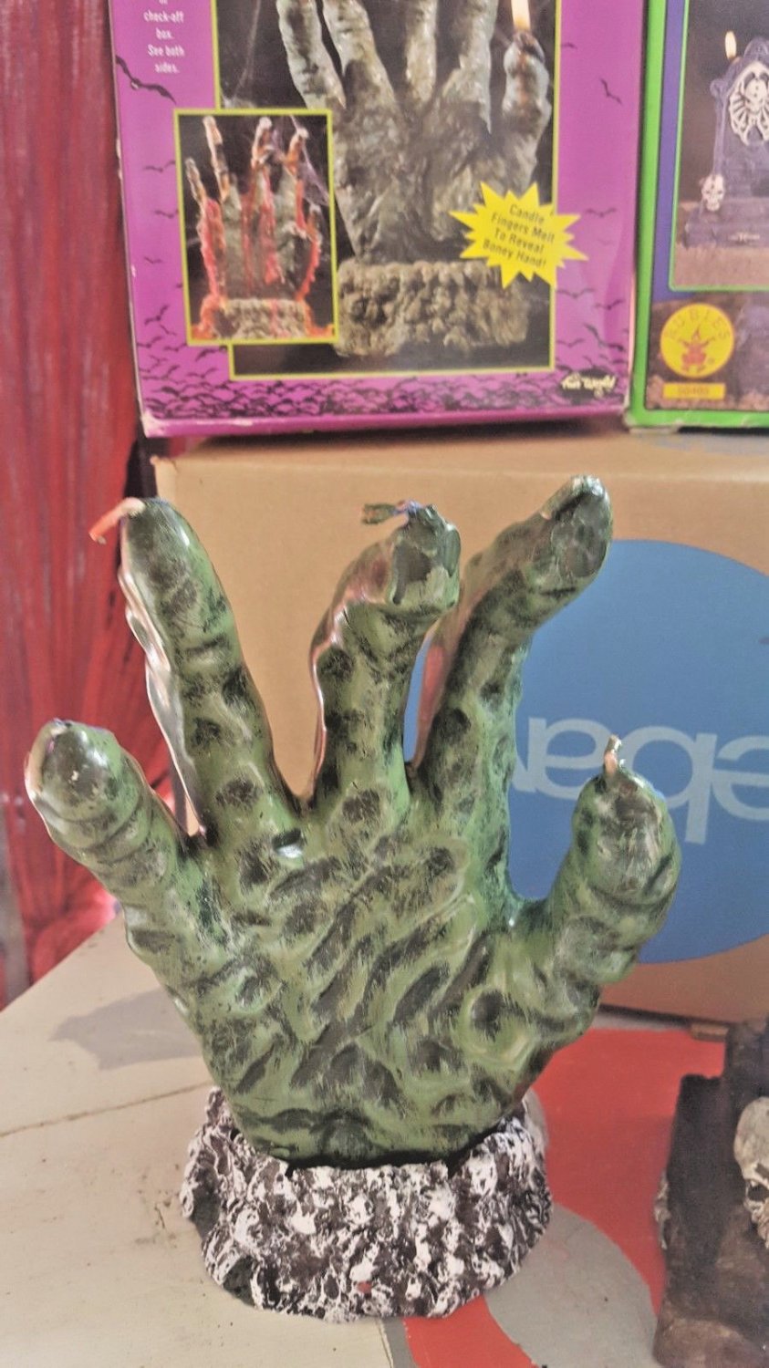 2PC FLESH & BONES HAND CANDLE RED Melting WAX &SCARY SECRET CHANGING ...