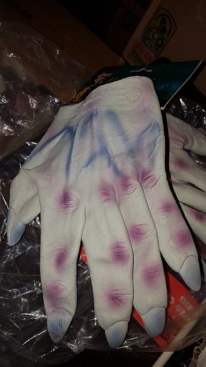 Harry Potter Voldemort Deluxe Adult Latex HANDS new Officially Licensed