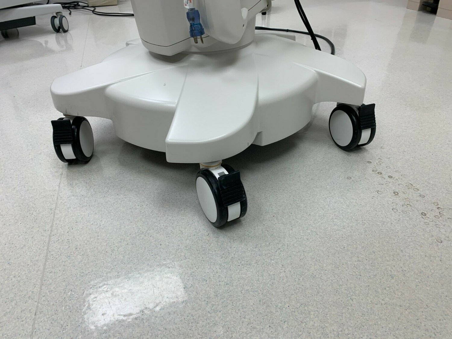 Alcon LuxOR Surgical Ophthalmic Microscope with ILLUMIN-i AMP and ...