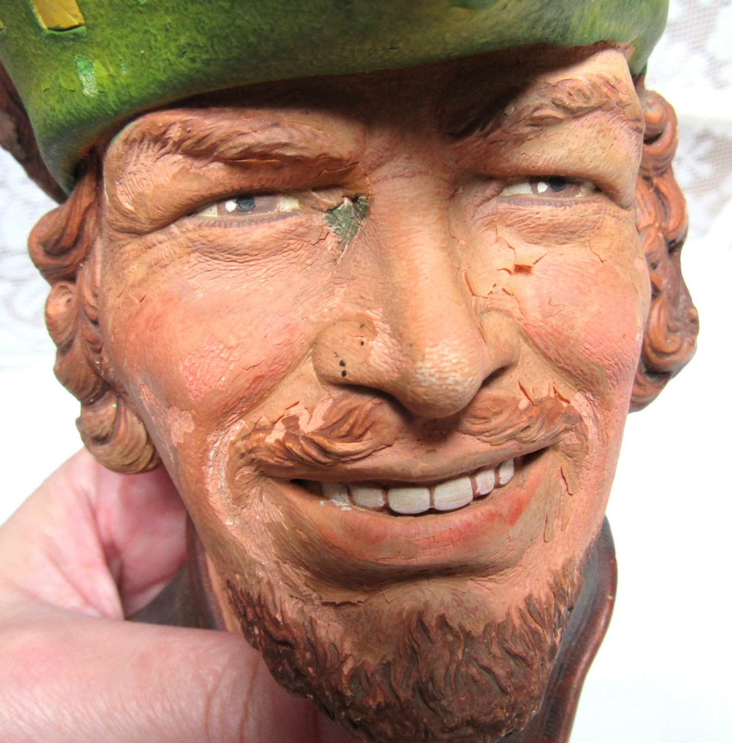 VINTAGE BOSSONS England Chalkware Head Bust ROBIN HOOD Hanging