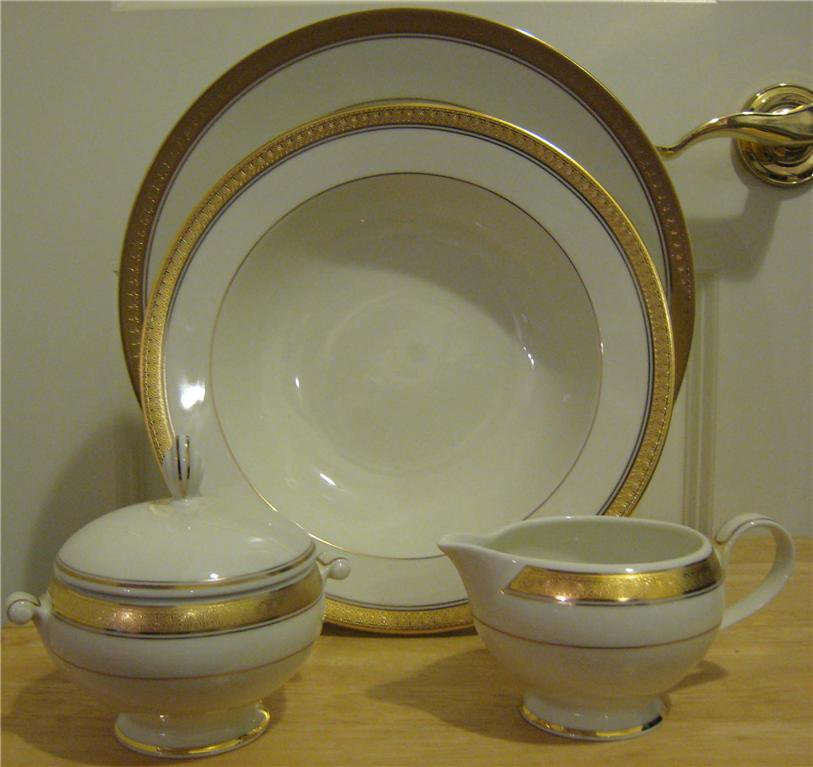 NEW In Box MIKASA PALATIAL GOLD 5 Pc Serve Serving Set NIB