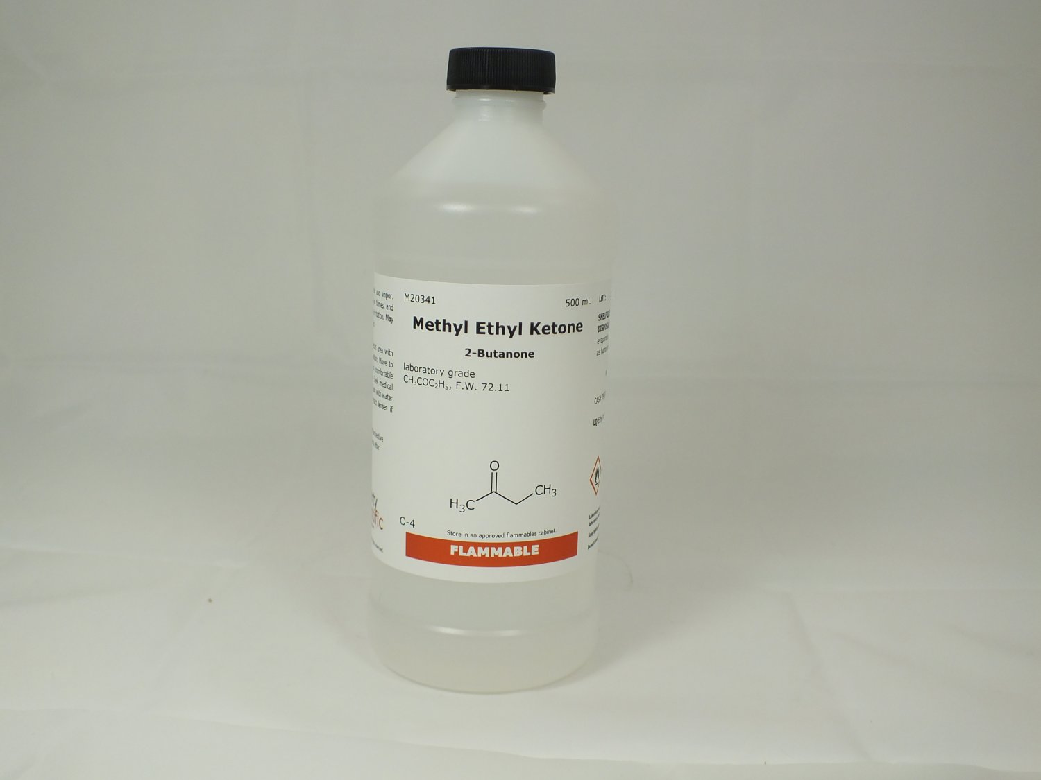 Methyl Ethyl Ketone, laboratory grade, 500 ml (M20341)