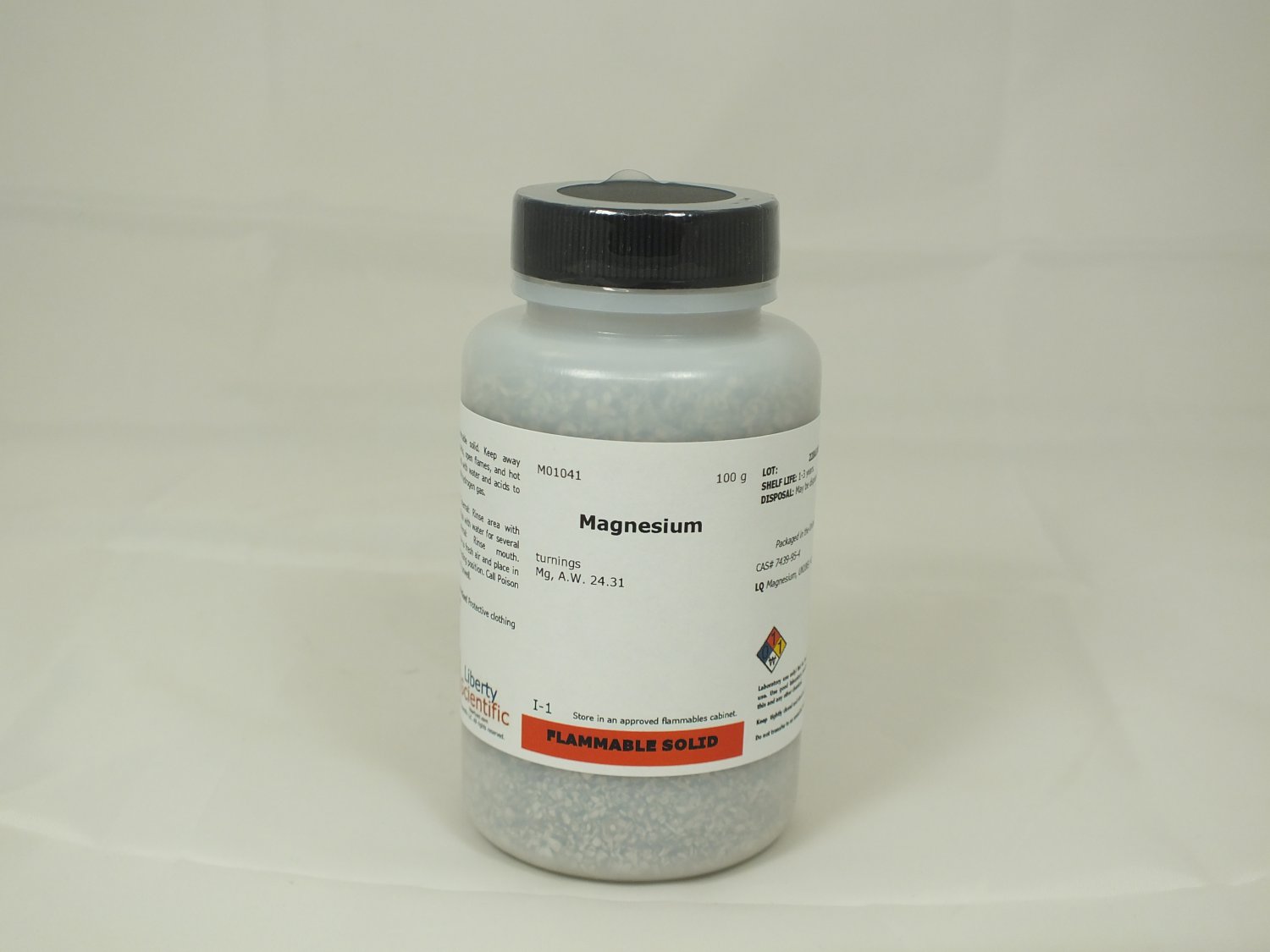 Magnesium, turnings, reagent grade, 100 g (M01041)