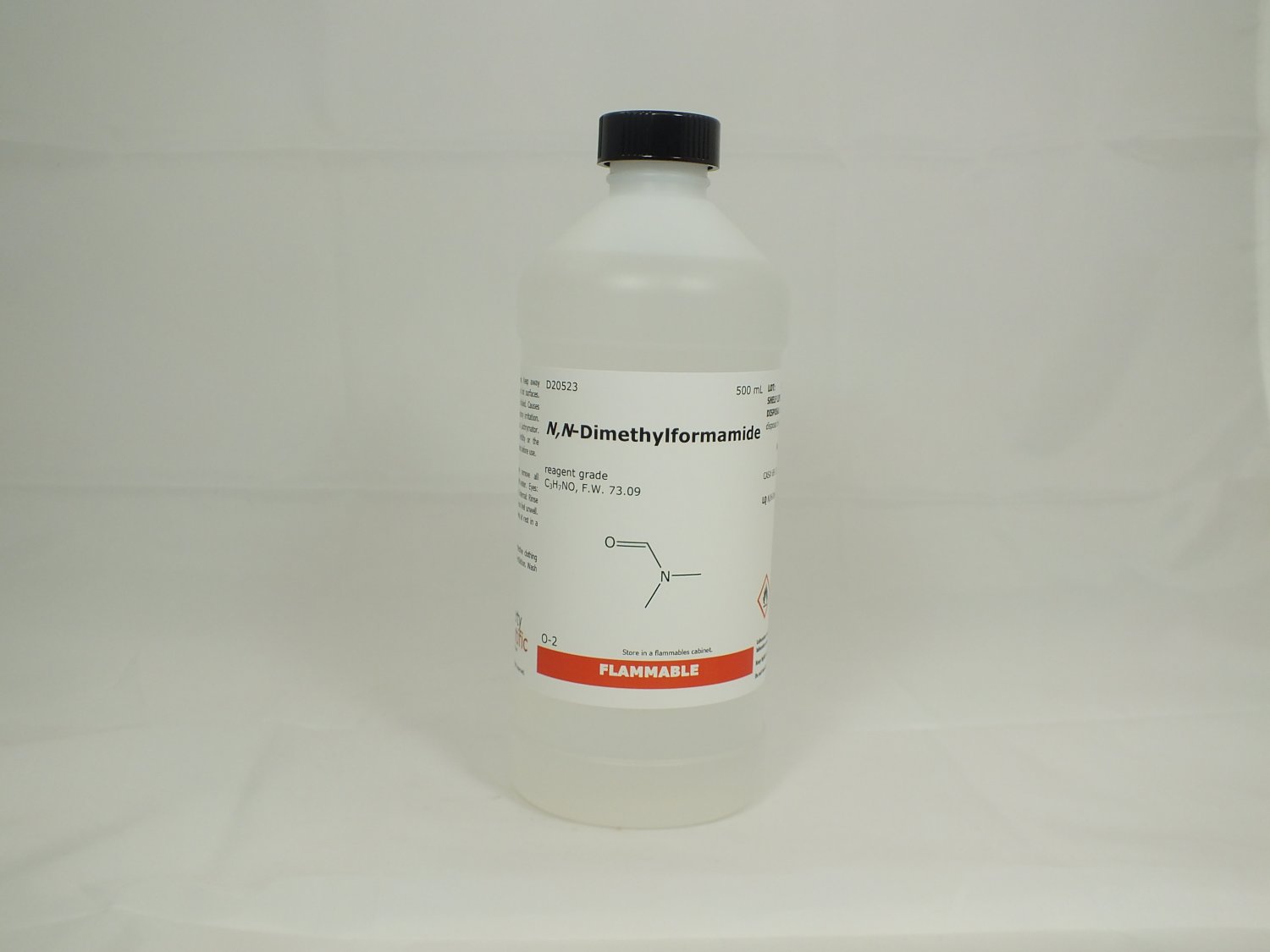 N,N-Dimethylformamide, reagent, 500 ml (D20523)