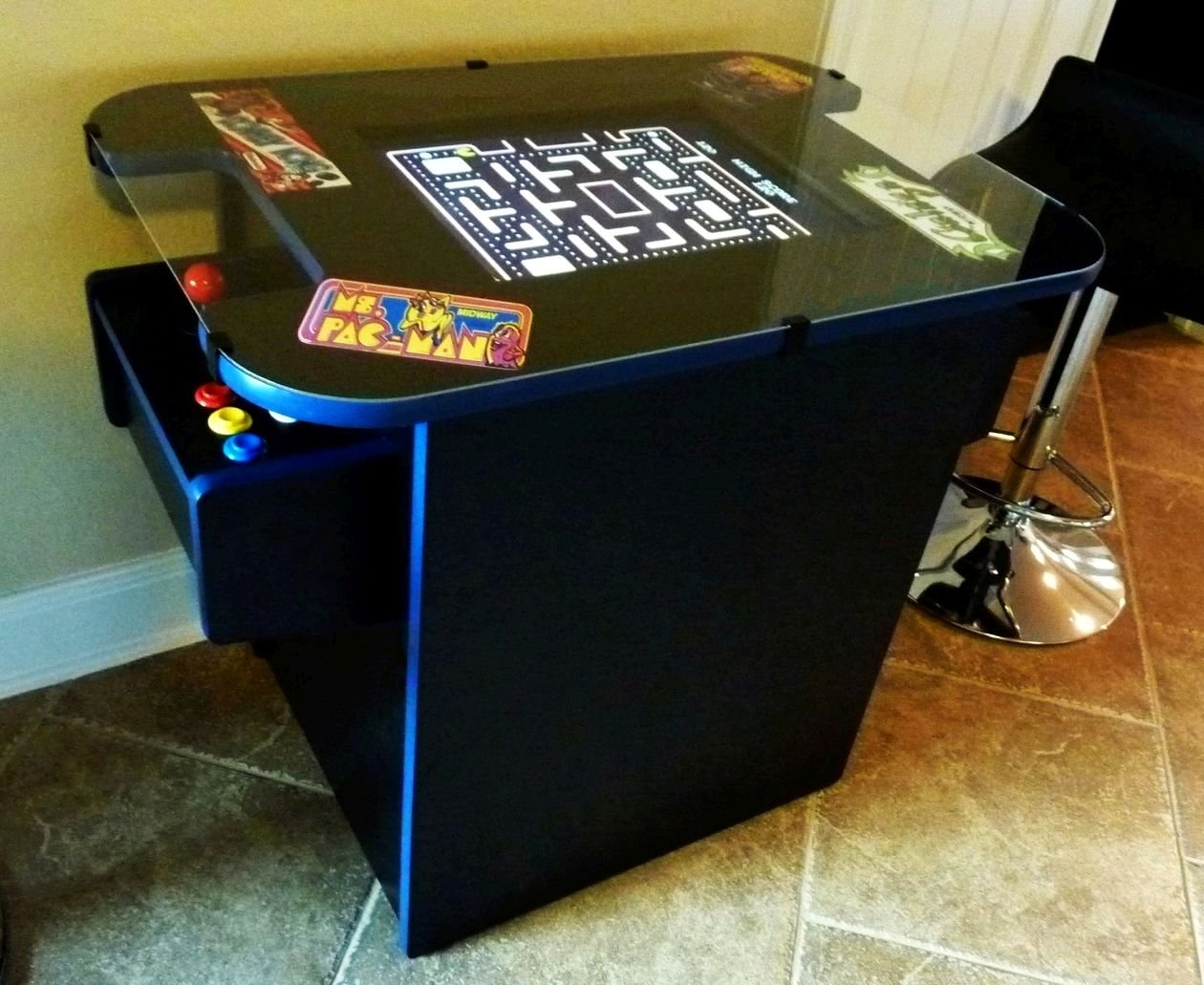 Custom ARCADE TABLE - 60 Classic Games - Ms.Pac-Man, Galaga, Donkey ...