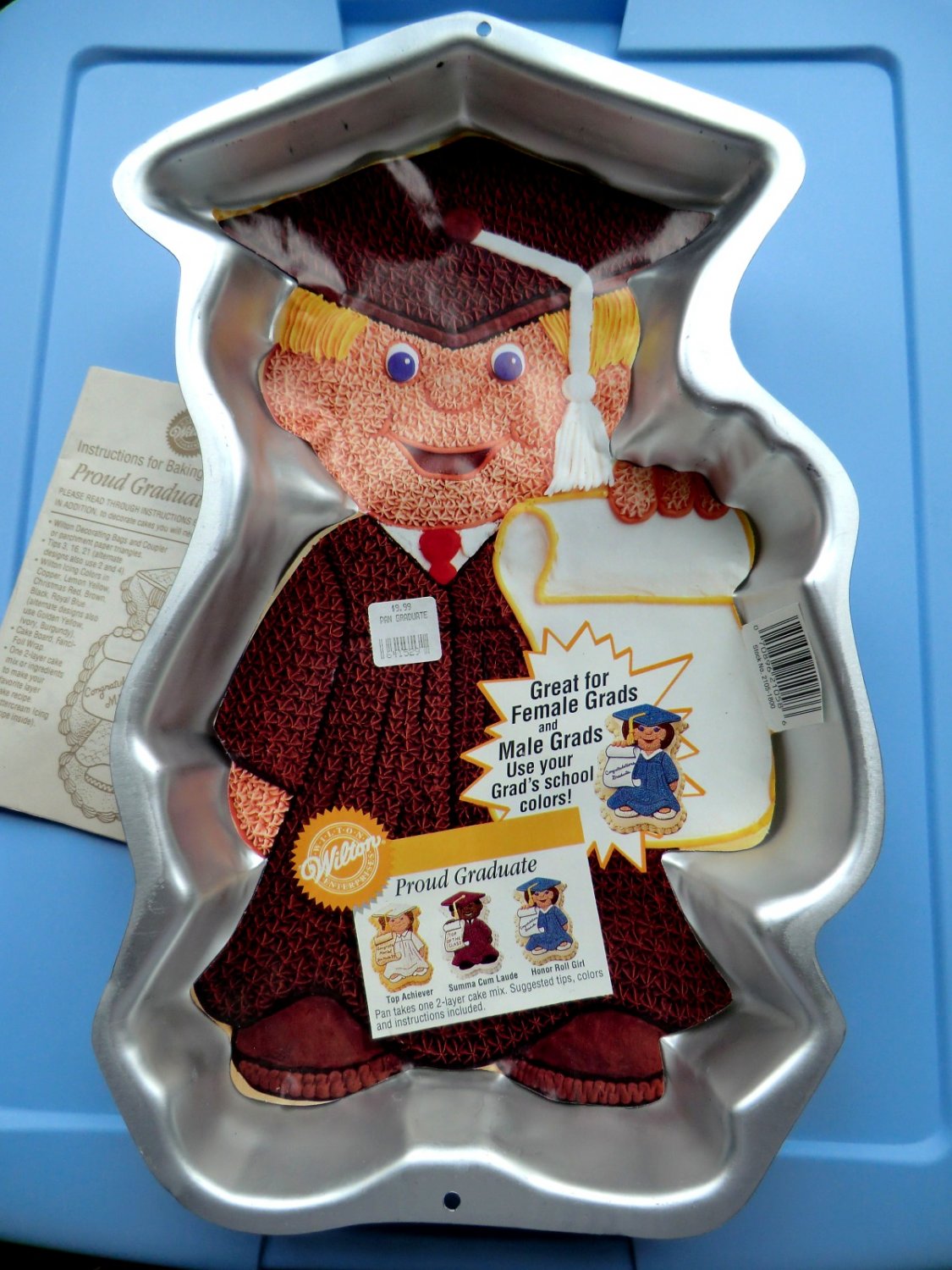 Vintage 1995 WILTON GRADUATION CAKE PAN # 2105-1800 Graduate
