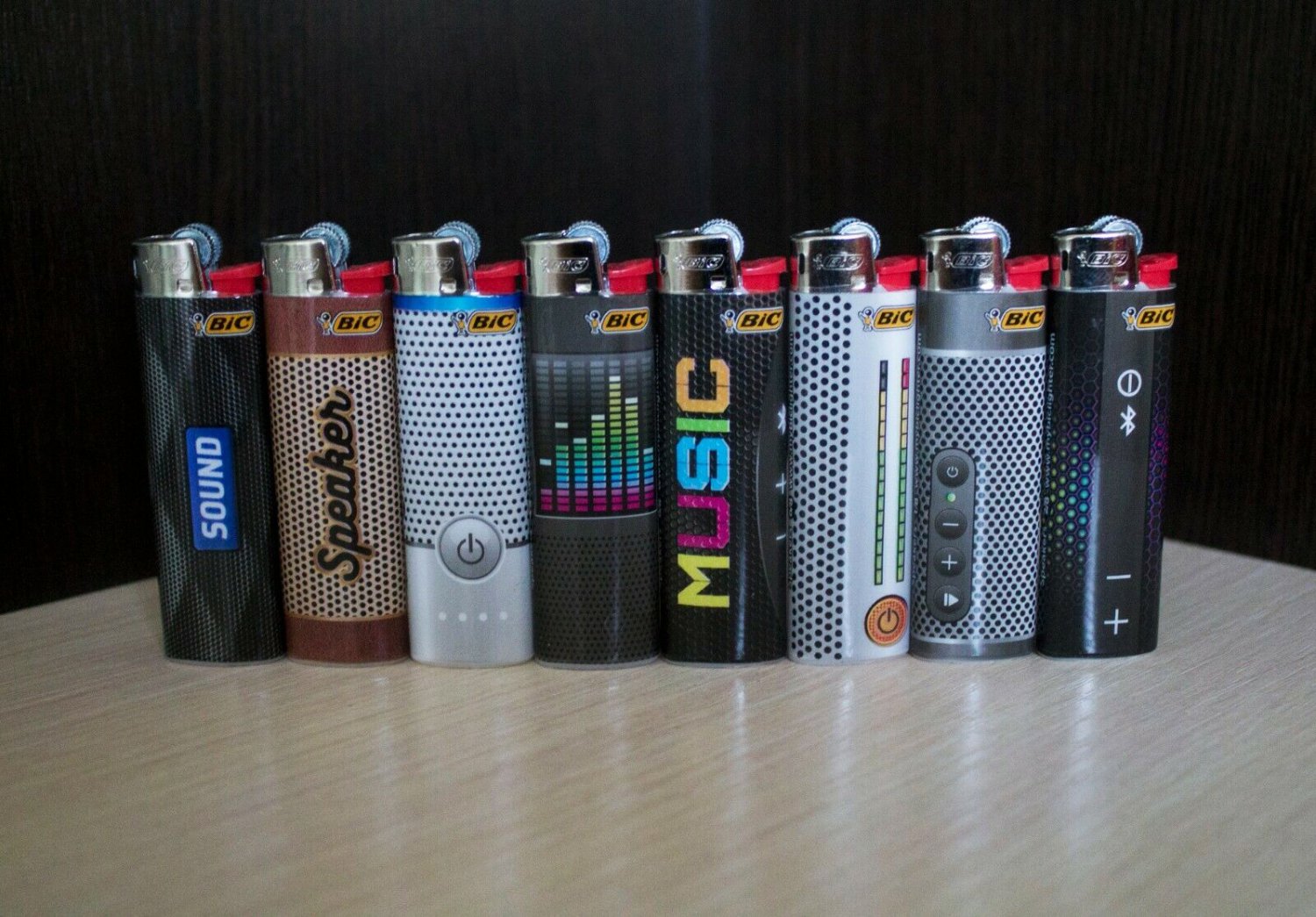 LIGHTERS BIC J3 SPEAKERS. SPECIAL EDITION. SET OF 8 LIGHTERS