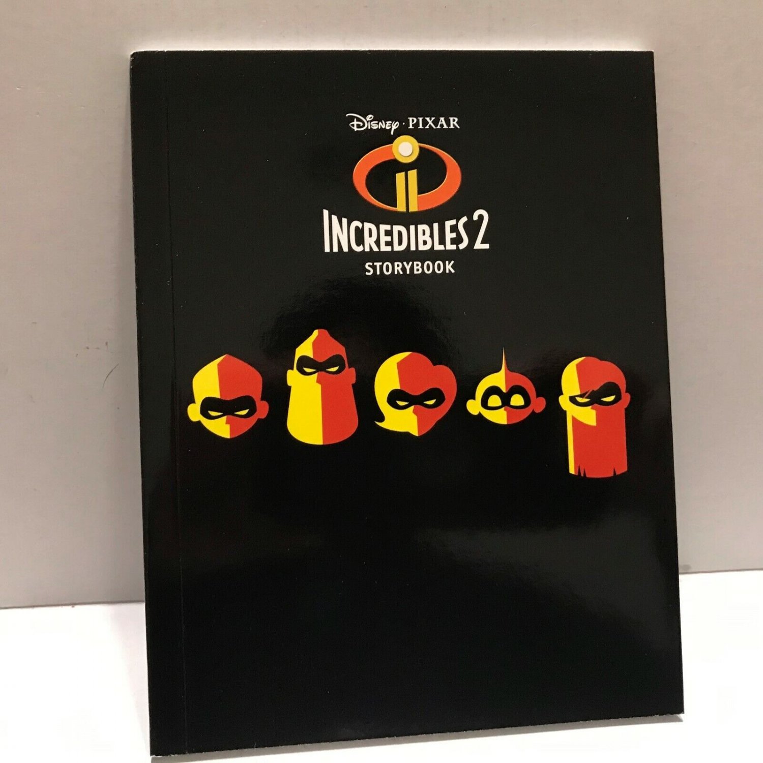 Disney/Pixar Incredibles 2 Storybook/Art of Incredibles 5"x7" Book