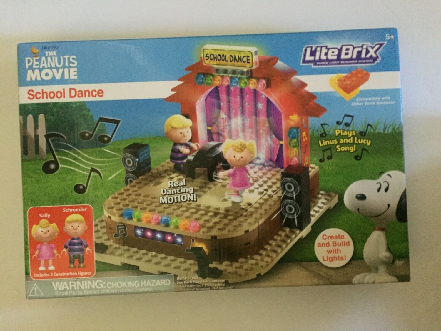 NEW Peanuts Movie School Dance Lite Brix Building Set - 182 Pieces