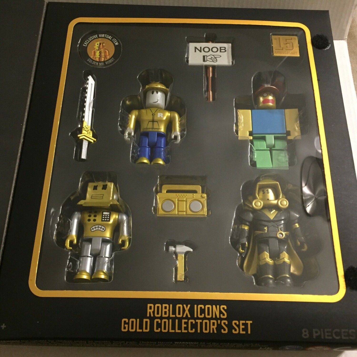 Roblox Action Collection - 15th Anniversary Gold Collector’s Set ...