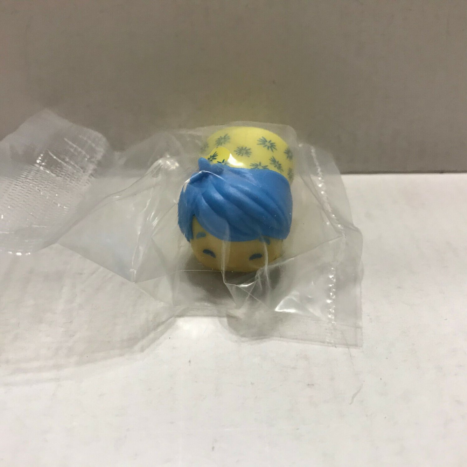 Disney Pixar Vinyl Tsum Tsum Figure - Medium Joy from Inside Out