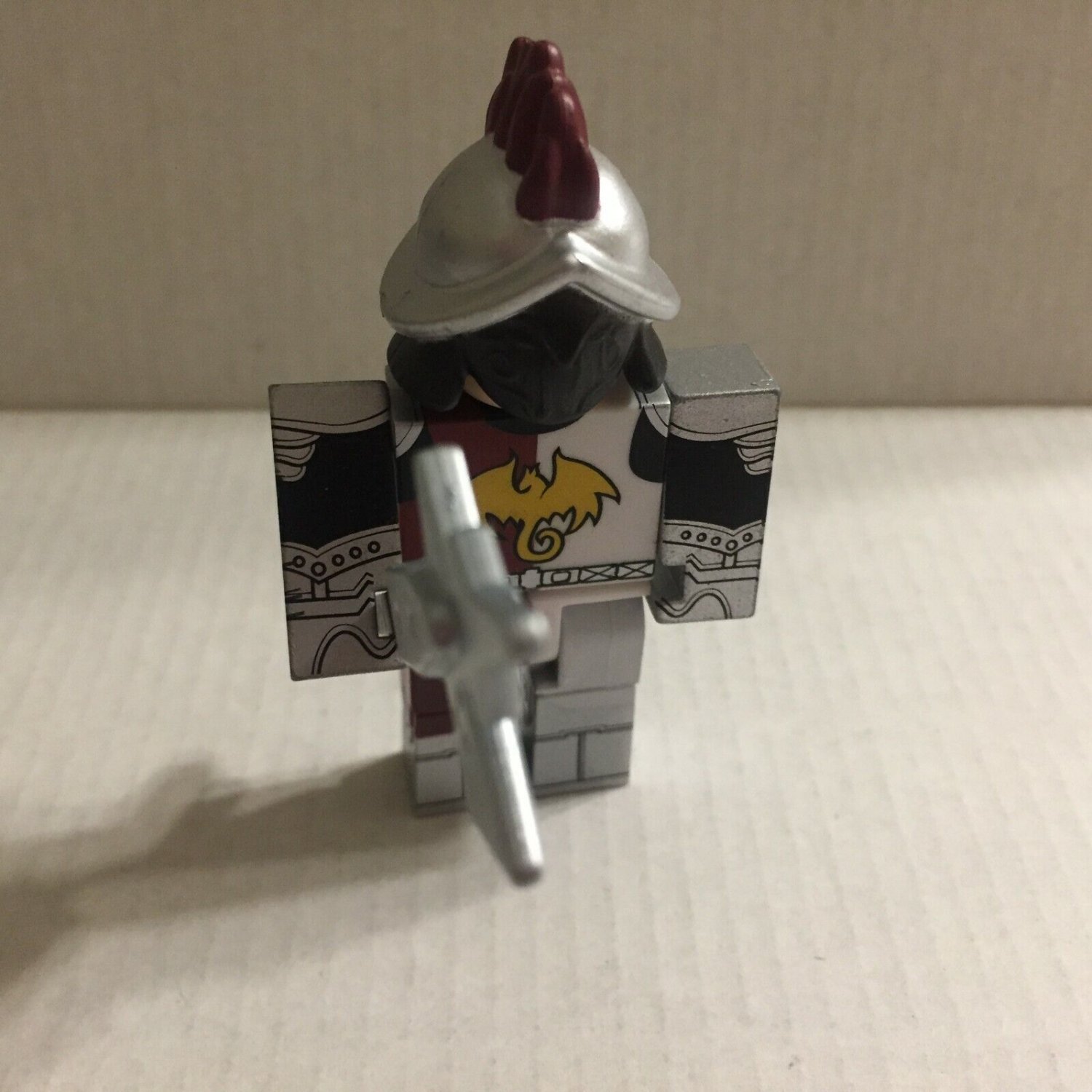 Roblox Series 9 The Far Lands Lattish Royal Guard Loose Figure (no Code)