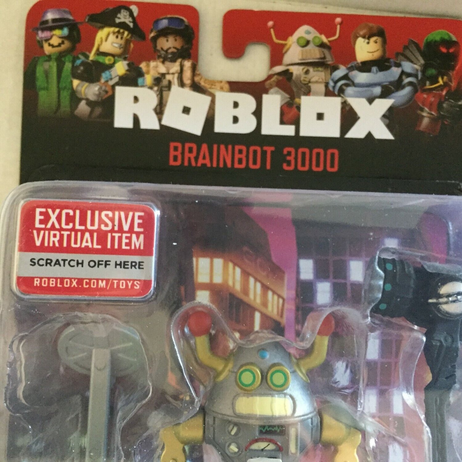 NEW Roblox Brainbot 3000 Figure with Virtual Code