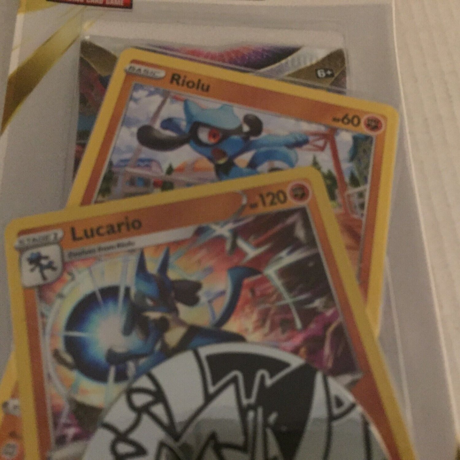 New Pokemon Lucario/Riolu Lost Origin Blister Pack + Coin
