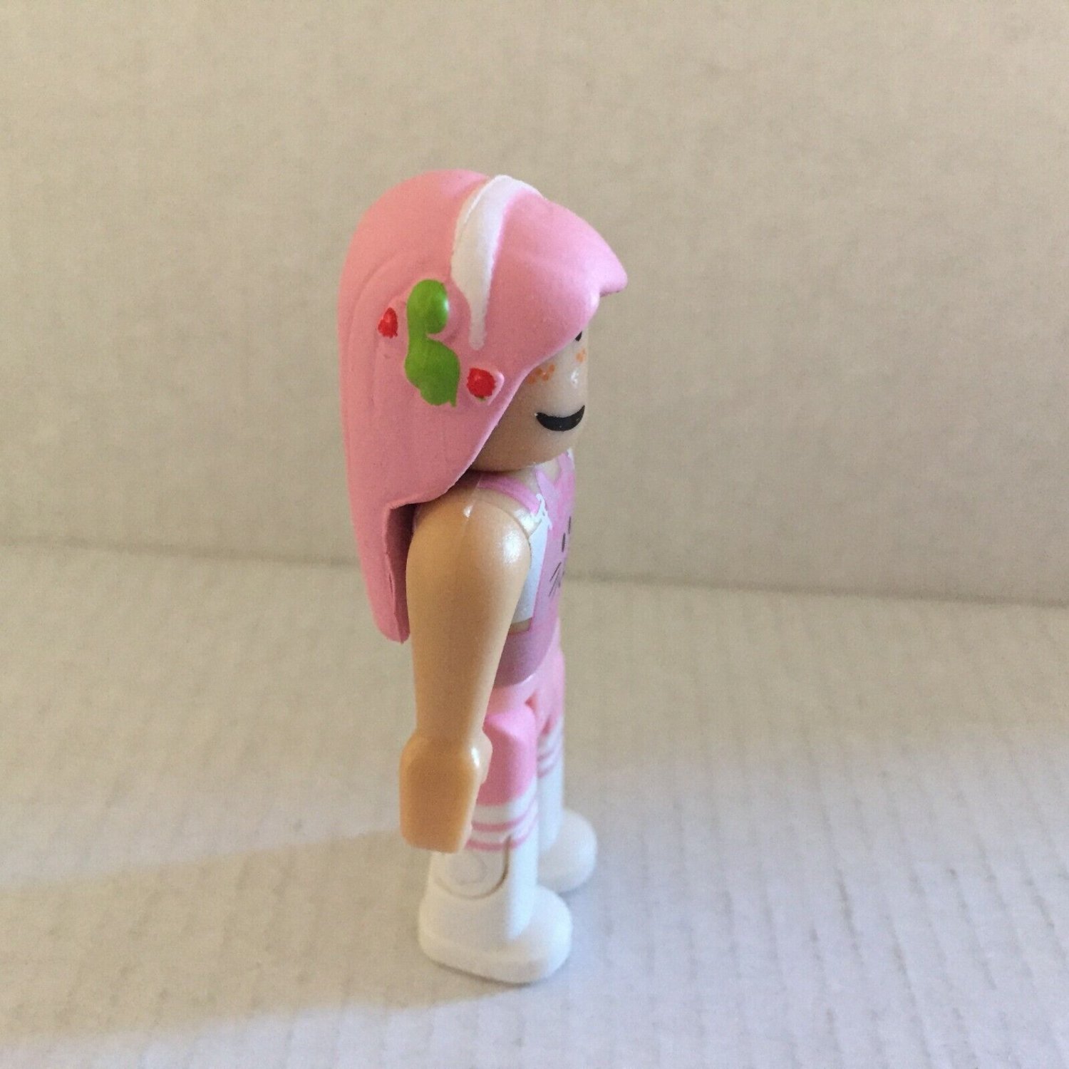 Roblox Celebrity Series 4 Mining Simulator Candy Cassy with TNT Go Bag Code