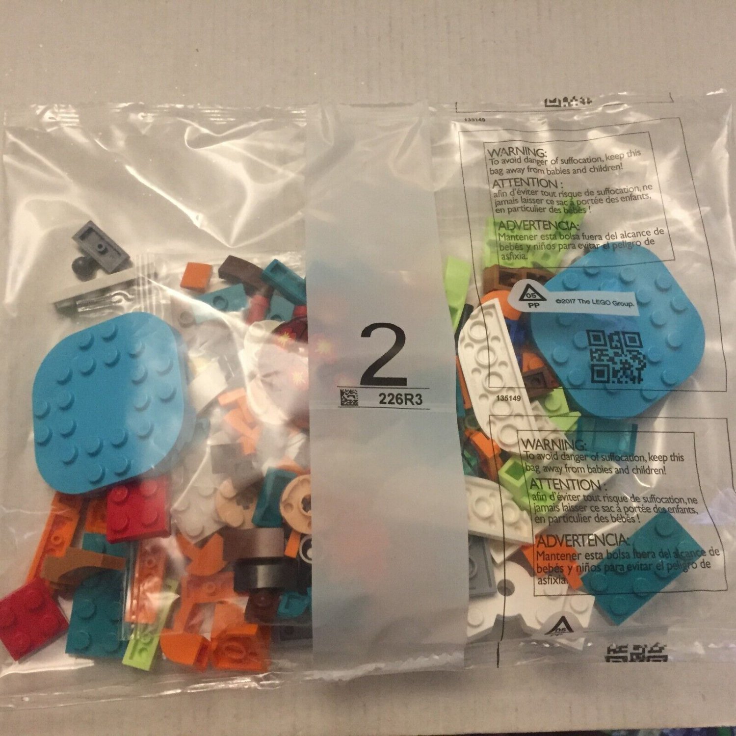 New Disney 100th Anniversary Lego Finding Nemo's Squirt & Nemo ...