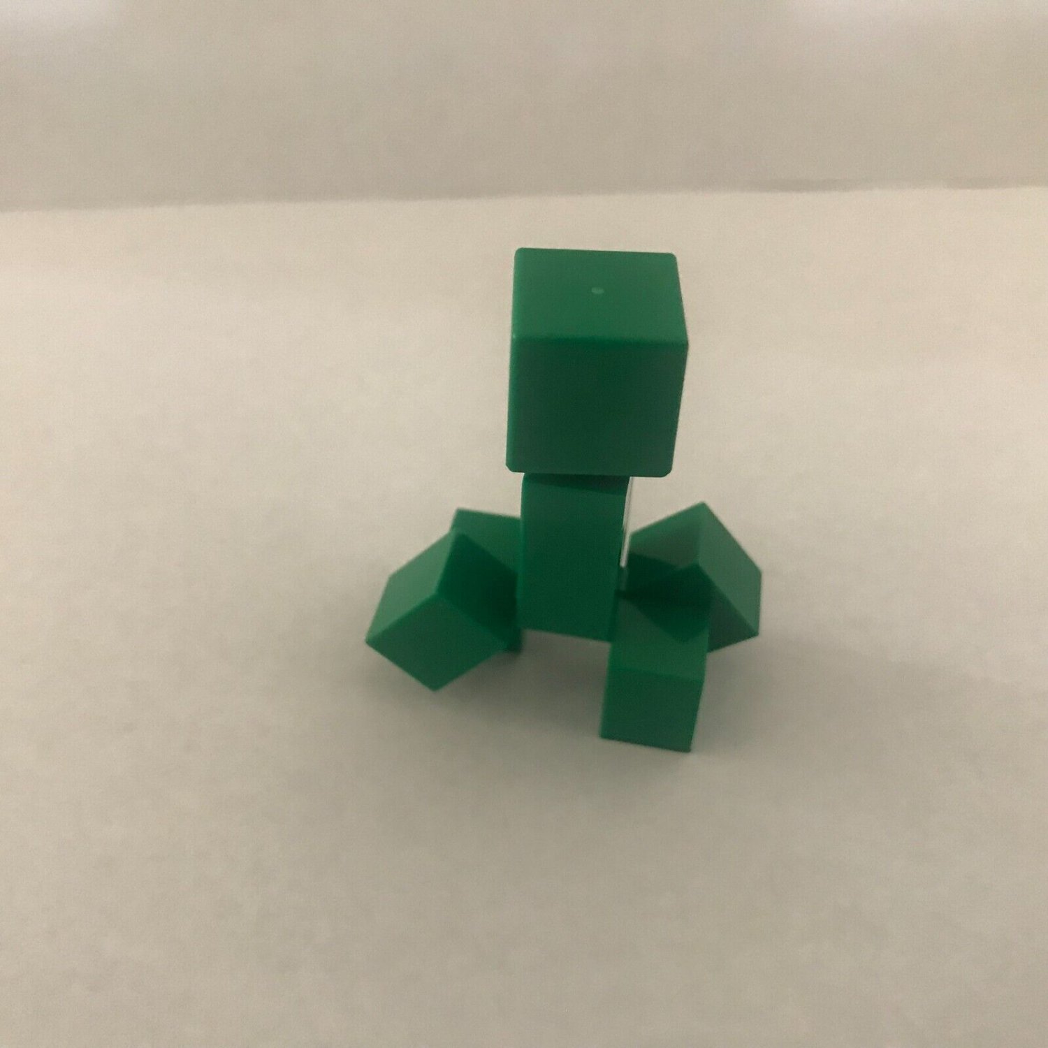 Official Lego Minecraft Creeper Minifigure