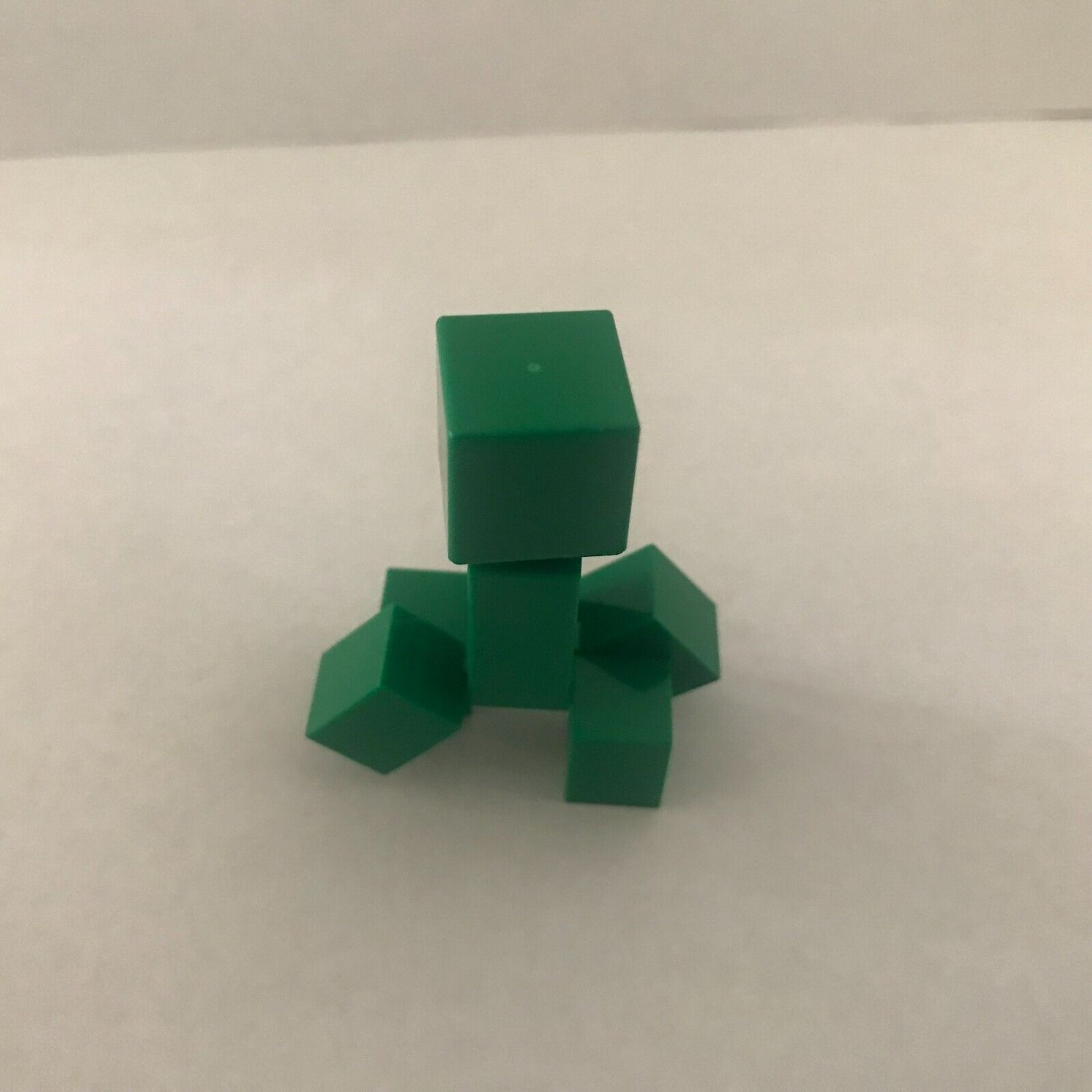 Official Lego Minecraft Creeper Minifigure