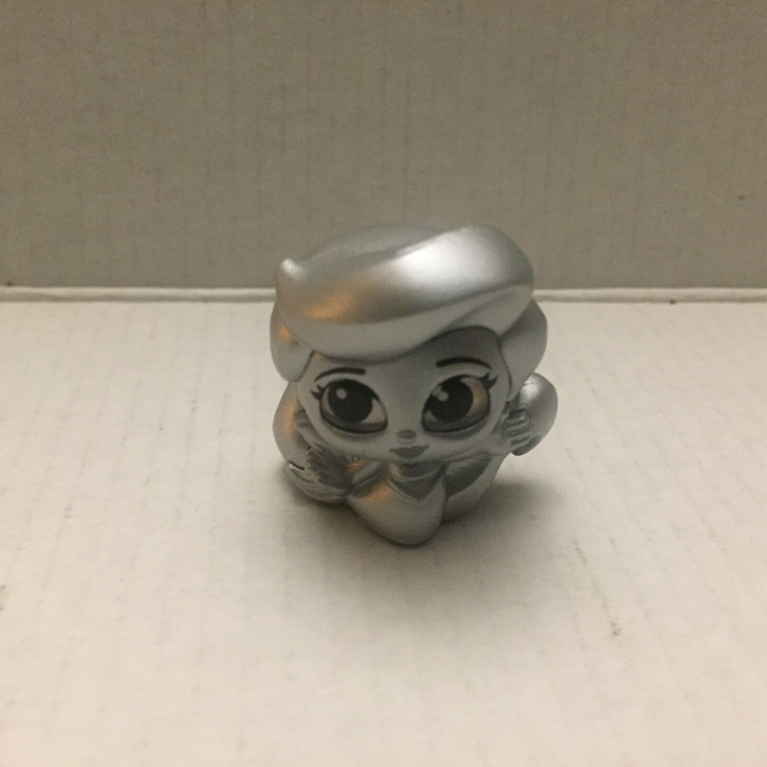 Disney 100 Ariel Little Mermaid Platinum Colored 1.5'' Doorable Figure