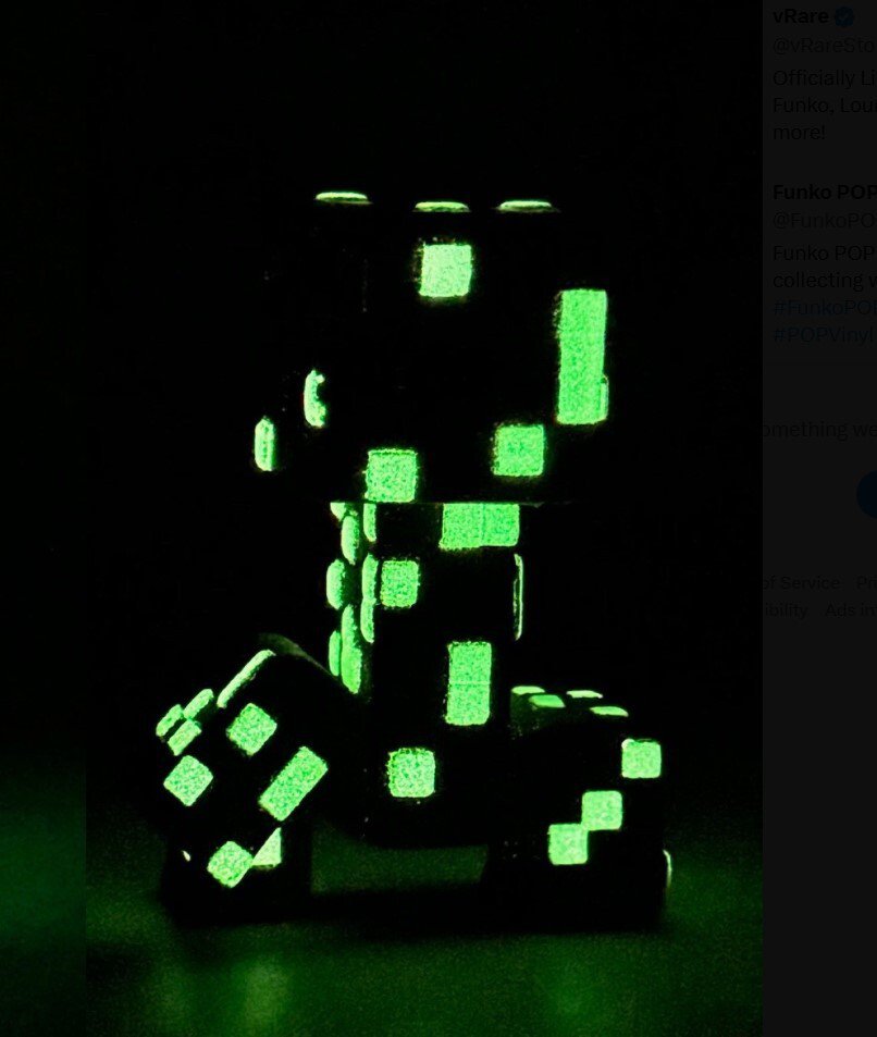 NEW 2025 Wondercon Exclusive YouTooz Minecraft Glow in the Dark Creeper
