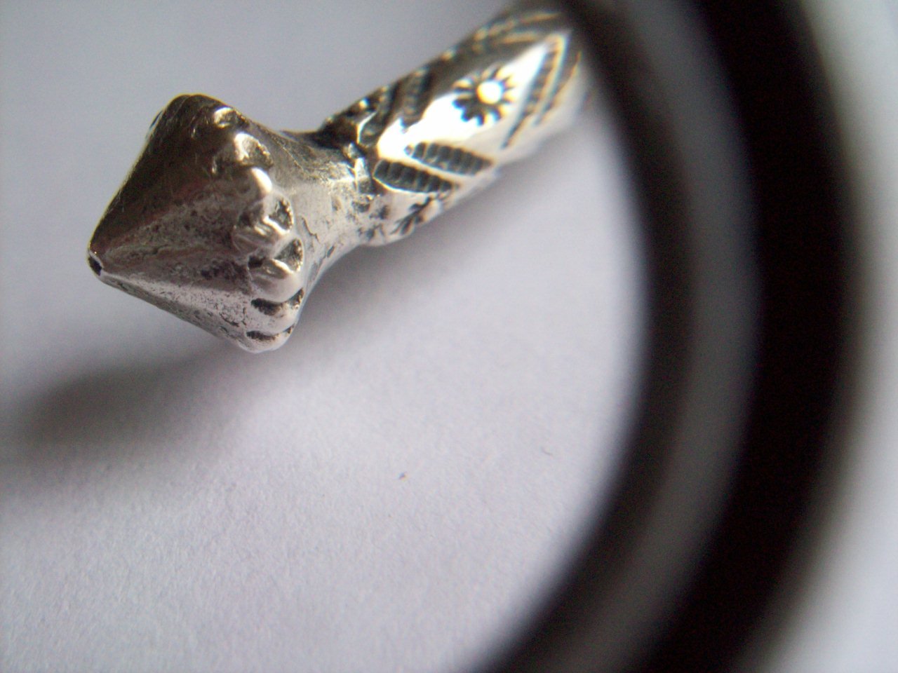Vintage Heavy Sterling Silver Deep Sharp Cast Torque Pointy Ends Carved ...
