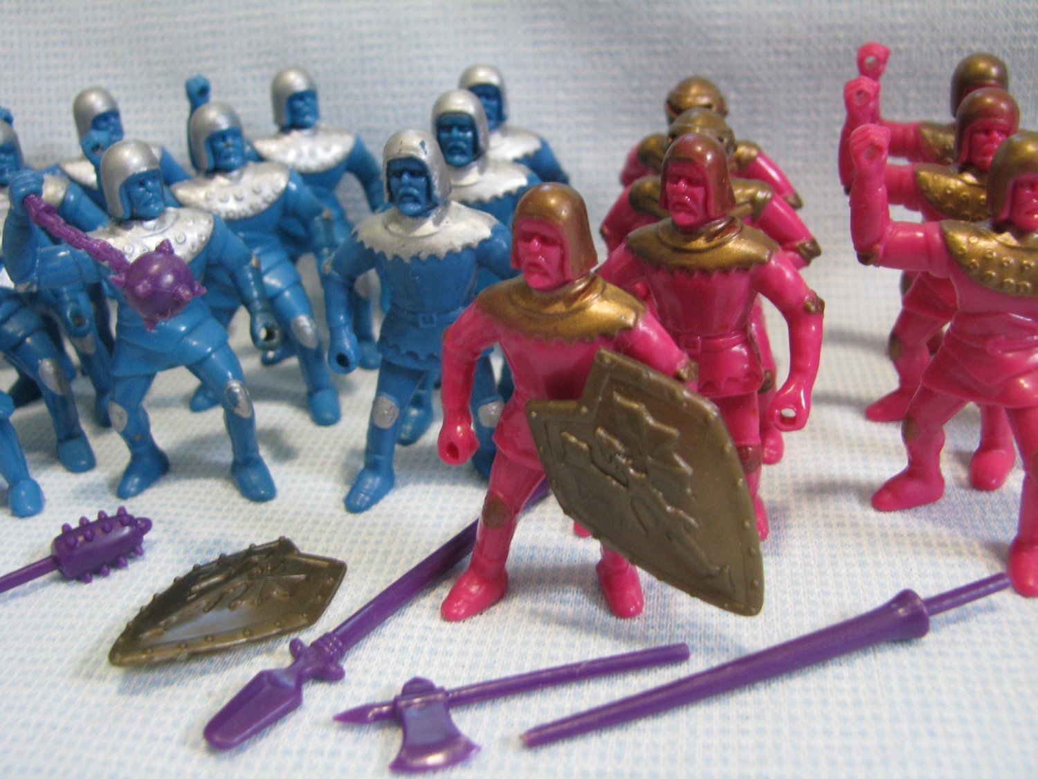 Plastic Figures PVC Ring Hand Medieval Crusaders Knights