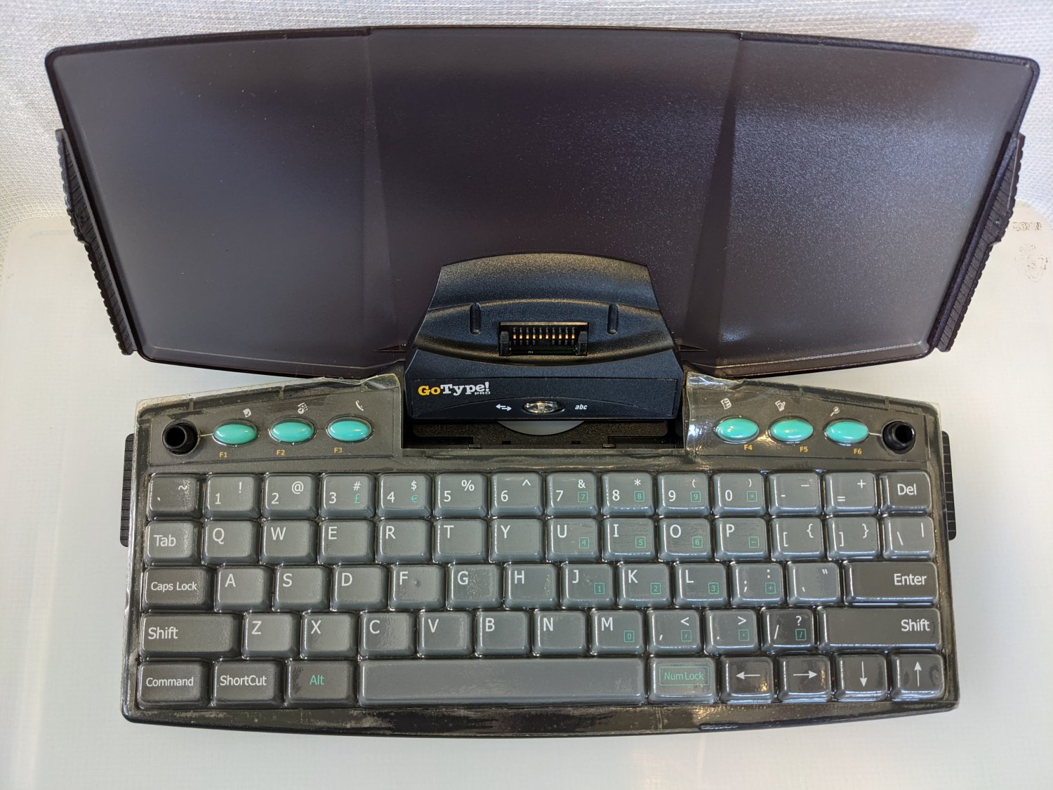 LandWare GoType! Pro Portable Keyboard P/N 1140 with Case
