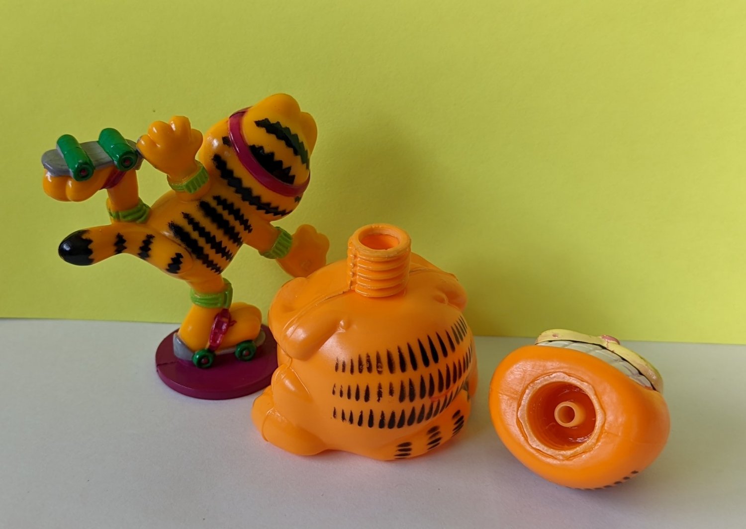 Garfield Mini Bottle and Figure 1990s