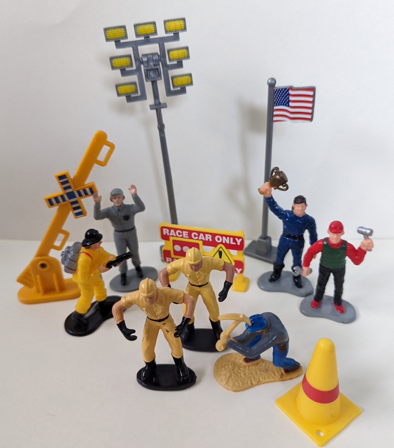 Boley Playset Diorama Figures Racing Pit Crew Signs Flag and More