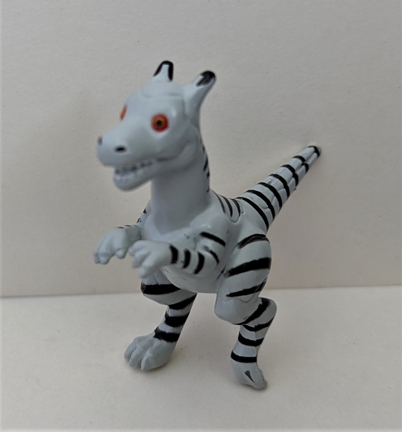 Zebra Saurian Monster Rancher Figure Playmates 1999 TCDT