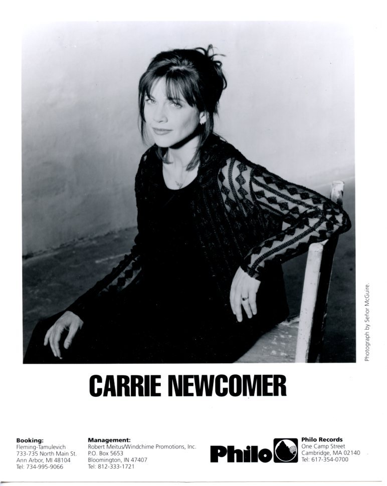 Carrie Newcomer Original 8x10 photo #N7076