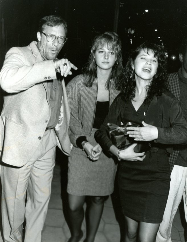 Carl Held Helen Hunt Daphne Zuniga Original 7x9 photo #B8125