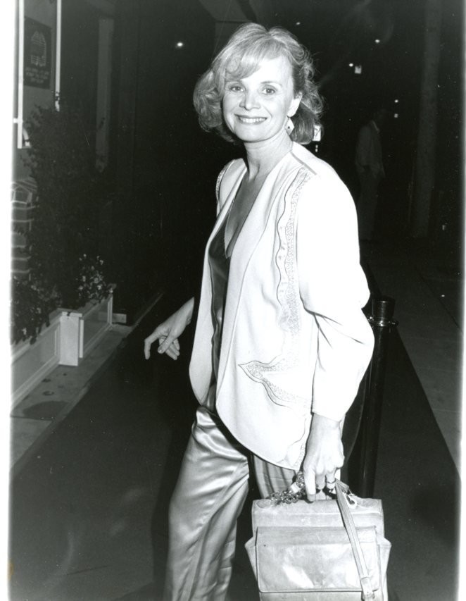 Margaret Ladd Falcon Crest Original 7x9 photo #B8823