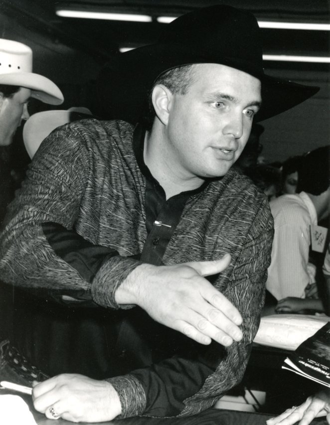 Garth Brooks Original 7x9 photo #B9020