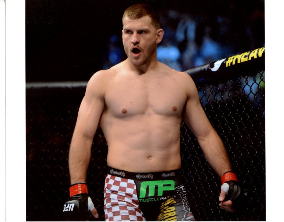 Stipe Miocic Shirtless 8x10 photo #B9839