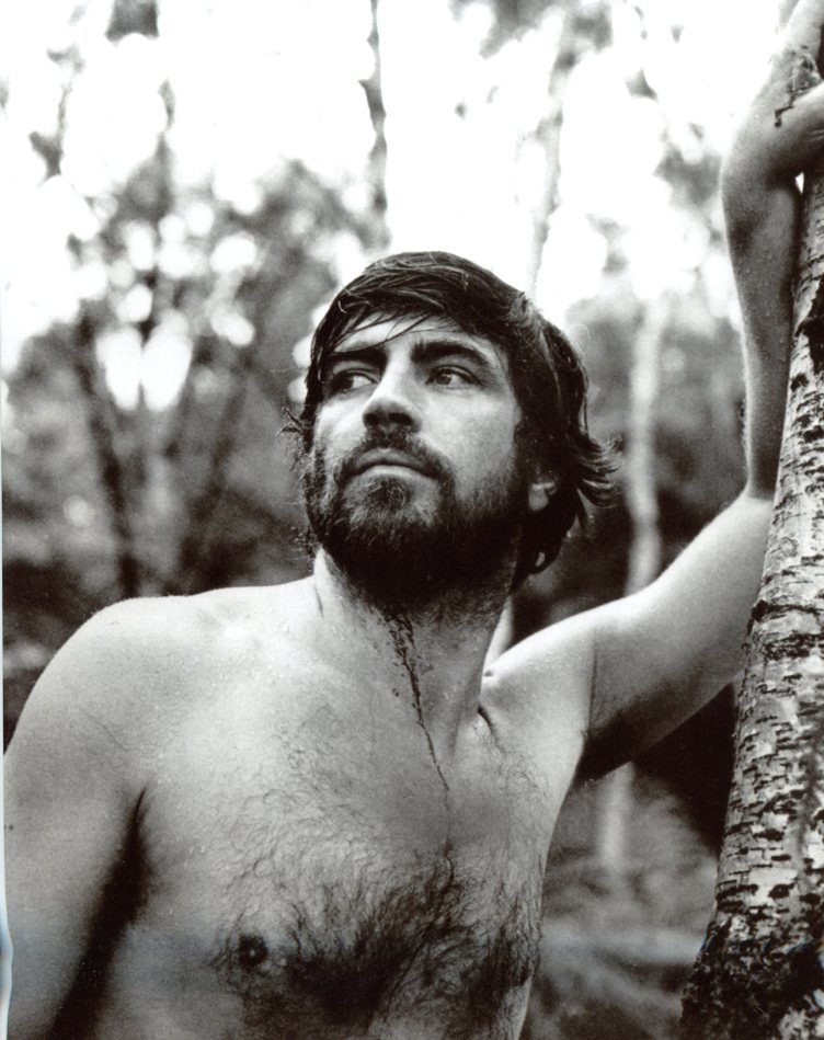 Alan Bates Shirtless 8x10 photo #Q5390