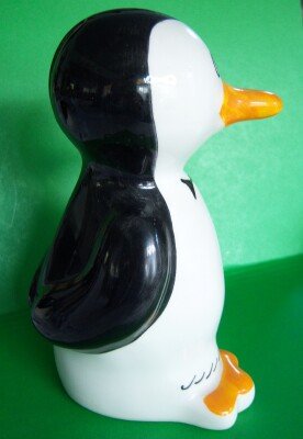 Penguin Ceramic Bank Moneybox Baby Gift Vintage New