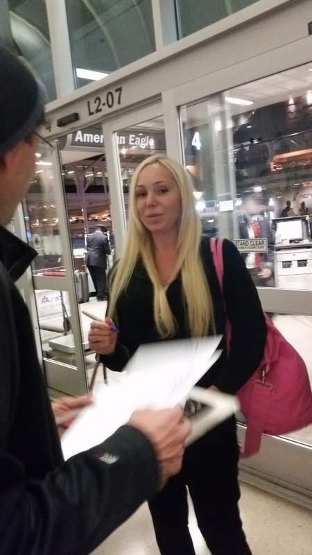 Mary Carey signed model 8x10 Photo -PROOF- -CERTIFICATE- (A0012)